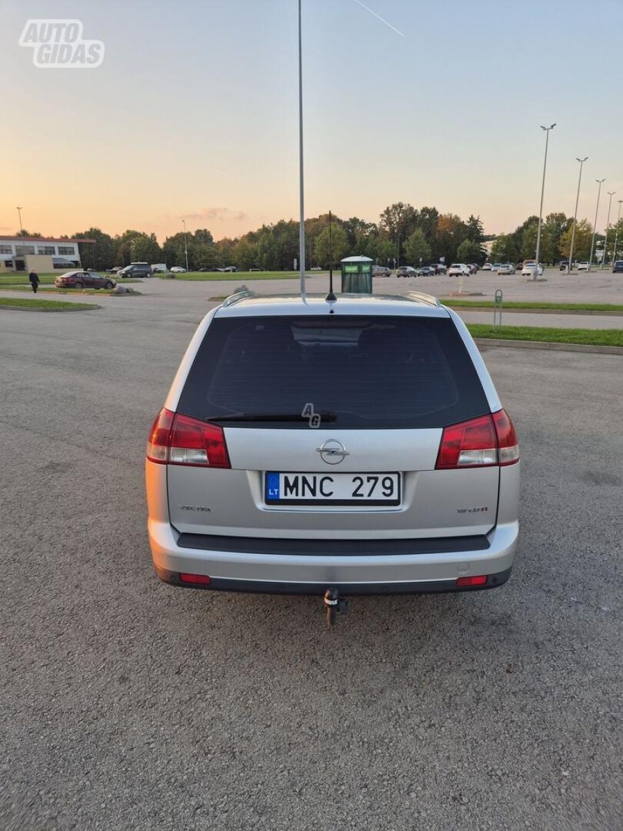 Pelēks Opel Vectra 2007 Kauņa, ar dzinēja tilpumu 1.90 L un nobraukumu 344 tūkst. km par 1200 €, foto 5 vietnē AUTOMOTO.COM.LV