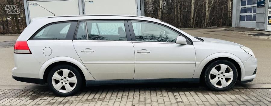 Pelēks Opel Vectra 2008 Viļņa, ar dzinēja tilpumu 1.90 L un nobraukumu 323 tūkst. km par 1500 €, foto 10 vietnē AUTOMOTO.COM.LV