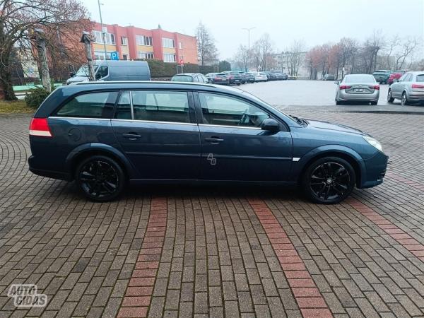 Pelēks Opel Vectra 2008 Viļņa, ar dzinēja tilpumu 1.90 L un nobraukumu 270 tūkst. km par 999 €, foto 4 vietnē AUTOMOTO.COM.LV