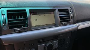 Grey Opel Vectra 2008 in Silute, with an engine capacity of 1.90 L and mileage of 296 thousand km for 670 €, photo 8 on AUTOMOTO.COM.LV