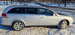 Grey Opel Vectra 2008 in Limbazi, with an engine capacity of 1.90 L and mileage of 342 thousand km for 2700 €, photo  on AUTOMOTO.COM.LV