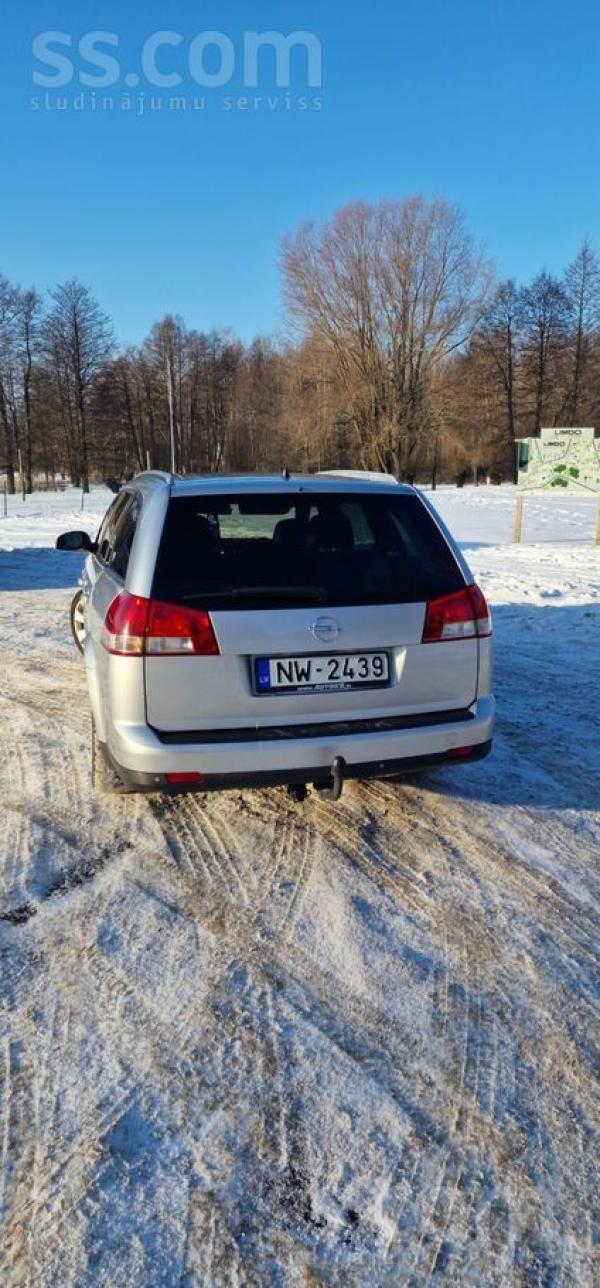 Pelēks Opel Vectra 2008 Limbaži, ar dzinēja tilpumu 1.90 L un nobraukumu 342 tūkst. km par 2700 €, foto 3 vietnē AUTOMOTO.COM.LV