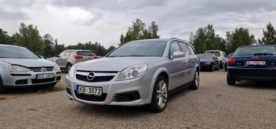 Grey Opel Vectra 2008 in Valmiera, with an engine capacity of 1.90 L and mileage of 416 thousand km for 1050 €, photo 7 on AUTOMOTO.COM.LV