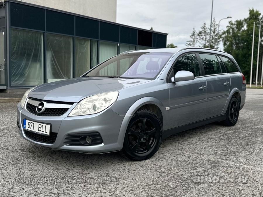 Pelēks Opel Vectra 2008 Tallina, ar dzinēja tilpumu 1.90 L un nobraukumu 356 tūkst. km par 1990 €, foto 1 vietnē AUTOMOTO.COM.LV