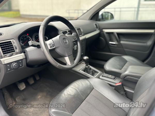 Серый Опель Вектра 2008 в Таллин, объемом двигателя 1.90 л и пробегом 356 тыс. км за 1990 €, фото 9 на AUTOMOTO.COM.LV