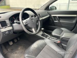Pelēks Opel Vectra 2008 Tallina, ar dzinēja tilpumu 1.90 L un nobraukumu 356 tūkst. km par 1990 €, foto 10 vietnē AUTOMOTO.COM.LV