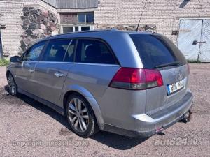 Grey Opel Vectra 2008 in Tallinn, with an engine capacity of 1.90 L and mileage of 375 thousand km for 1750 €, photo 6 on AUTOMOTO.COM.LV