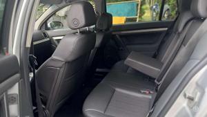 Grey Opel Vectra 2008 in Prienai, with an engine capacity of 1.91 L and mileage of 172 thousand km for 2499 €, photo 13 on AUTOMOTO.COM.LV