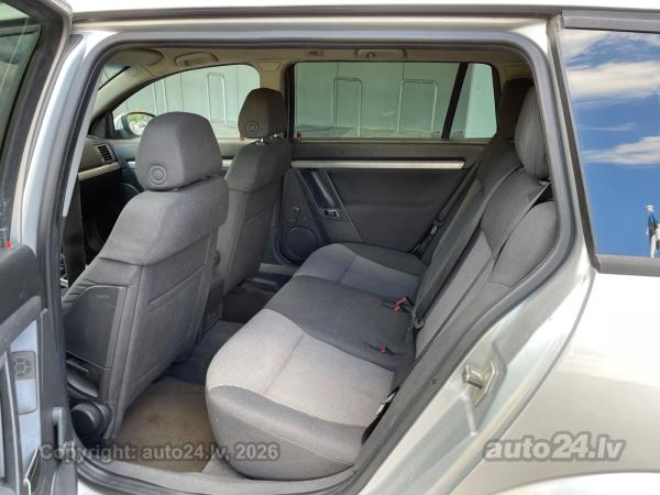 Pelēks Opel Vectra 2008 Tartu, ar dzinēja tilpumu 1.90 L un nobraukumu 340 tūkst. km par 1500 €, foto 11 vietnē AUTOMOTO.COM.LV