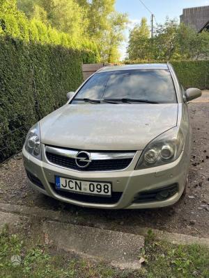 Grey Opel Vectra 2009 in Silale, with an engine capacity of 1.91 L and mileage of 33 thousand km for 1200 €, photo  on AUTOMOTO.COM.LV