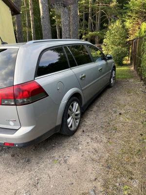 Grey Opel Vectra 2009 in Silale, with an engine capacity of 1.91 L and mileage of 33 thousand km for 1200 €, photo 5 on AUTOMOTO.COM.LV