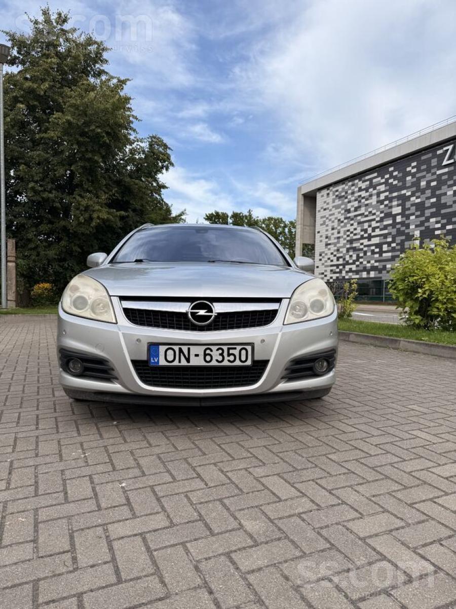 Pelēks Opel Vectra 2009 Jelgava, ar dzinēja tilpumu 1.80 L un nobraukumu 244 tūkst. km par 4490 €, foto 1 vietnē AUTOMOTO.COM.LV