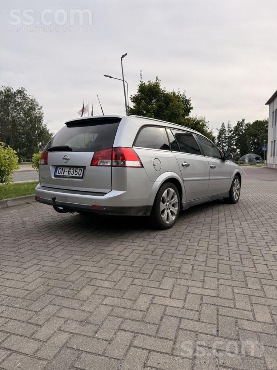 Pelēks Opel Vectra 2009 Jelgava, ar dzinēja tilpumu 1.80 L un nobraukumu 244 tūkst. km par 4490 €, foto 7 vietnē AUTOMOTO.COM.LV