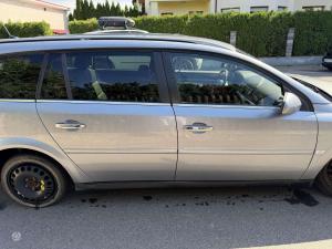 Grey Opel Vectra 2009 in Kaunas, with an engine capacity of 1.91 L and mileage of 334 thousand km for 1100 €, photo 5 on AUTOMOTO.COM.LV