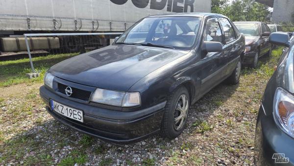 Опель Вектра 1993 в Мариямполе на AUTOMOTO.COM.LV Опель Вектра 1993 в Мариямполе, объемом двигателя 1.60 л и пробегом 221 тыс. км за 790 €, фото 7 на AUTOMOTO.COM.LV