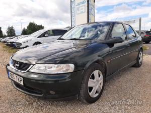 Opel Vectra 2001 in Tartu, with an engine capacity of 1.80 L and mileage of 188 thousand km for 1790 €, photo  on AUTOMOTO.COM.LV