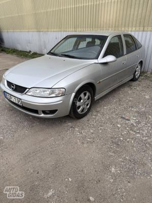 Opel Vectra 2002 Klaipėda, ar dzinēja tilpumu 2.20 L un nobraukumu 300 tūkst. km par 600 €, foto  vietnē AUTOMOTO.COM.LV