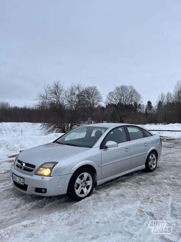 Opel Vectra 2003 Šilutė, ar dzinēja tilpumu 2.20 L un nobraukumu 381 tūkst. km par 1000 €, foto 1 vietnē AUTOMOTO.COM.LV