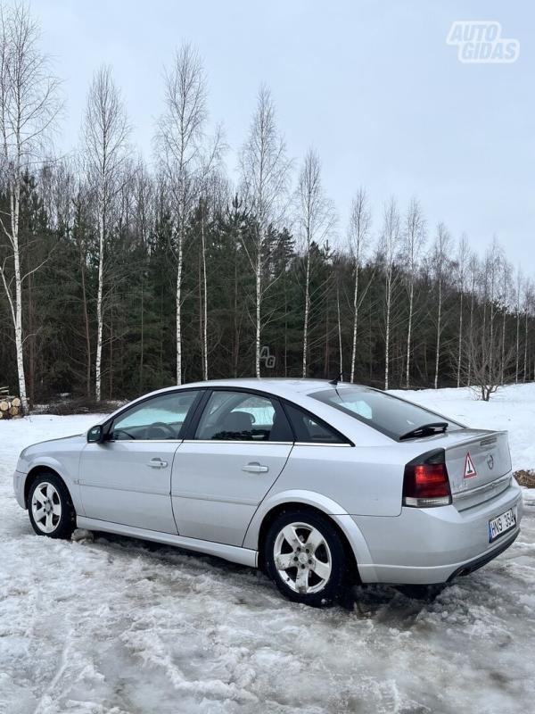 Opel Vectra 2003 Šilutė, ar dzinēja tilpumu 2.20 L un nobraukumu 381 tūkst. km par 1000 €, foto 2 vietnē AUTOMOTO.COM.LV