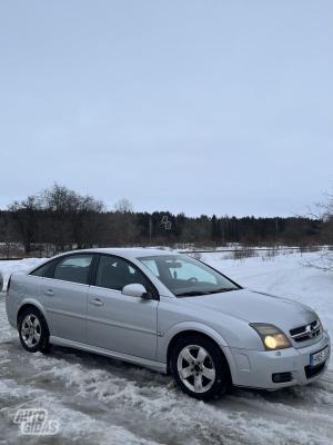 Opel Vectra 2003 Šilutė, ar dzinēja tilpumu 2.20 L un nobraukumu 381 tūkst. km par 1000 €, foto 5 vietnē AUTOMOTO.COM.LV