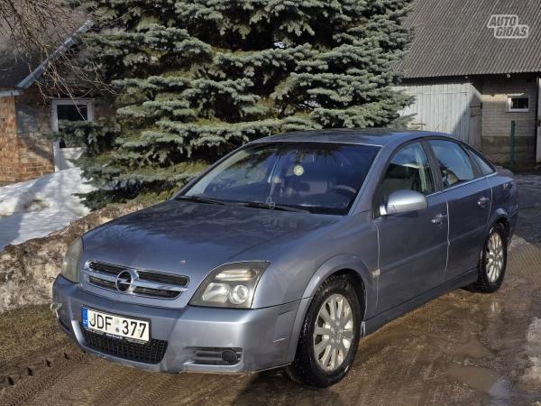 Opel Vectra 2003 Ukmergė, ar dzinēja tilpumu 2.20 L un nobraukumu 333 tūkst. km par 450 €, foto 1 vietnē AUTOMOTO.COM.LV