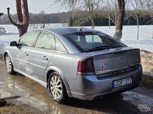 Opel Vectra 2003 Ukmergė, ar dzinēja tilpumu 2.20 L un nobraukumu 333 tūkst. km par 450 €, foto 4 vietnē AUTOMOTO.COM.LV