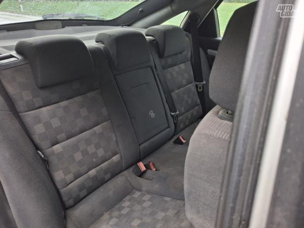 Opel Vectra 2003 in Joniskis, with an engine capacity of 2.20 L and mileage of 275 thousand km for 850 €, photo 3 on AUTOMOTO.COM.LV