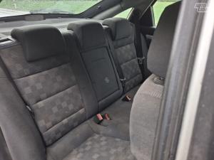 Opel Vectra 2003 in Joniskis, with an engine capacity of 2.20 L and mileage of 275 thousand km for 850 €, photo 4 on AUTOMOTO.COM.LV