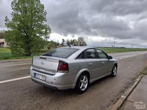 Opel Vectra 2003 in Joniskis, with an engine capacity of 2.20 L and mileage of 275 thousand km for 850 €, photo 6 on AUTOMOTO.COM.LV