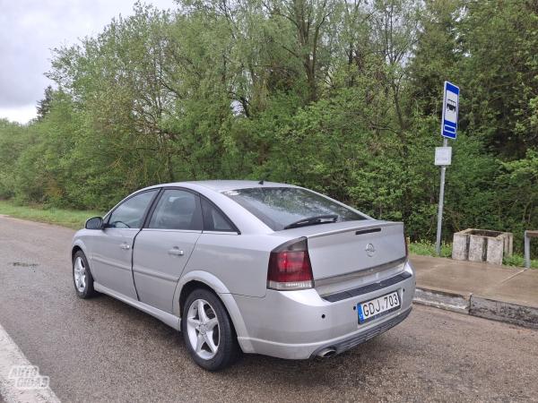 Opel Vectra 2003 in Joniskis, with an engine capacity of 2.20 L and mileage of 275 thousand km for 850 €, photo 7 on AUTOMOTO.COM.LV