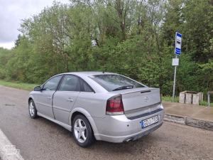 Opel Vectra 2003 in Joniskis, with an engine capacity of 2.20 L and mileage of 275 thousand km for 850 €, photo 8 on AUTOMOTO.COM.LV