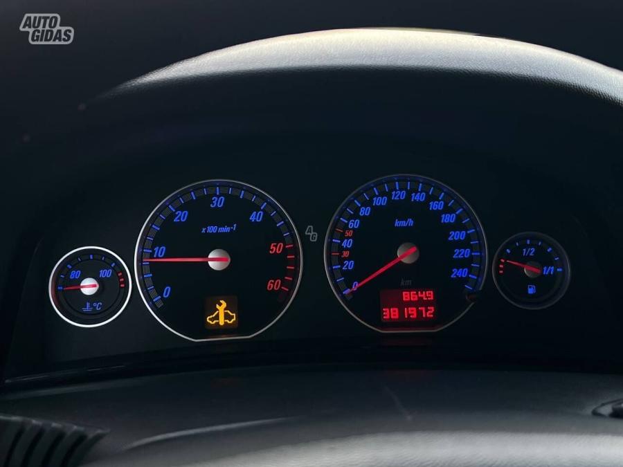 Opel Vectra 2003 Panevēža, ar dzinēja tilpumu 2.20 L un nobraukumu 390 tūkst. km par 650 €, foto 11 vietnē AUTOMOTO.COM.LV