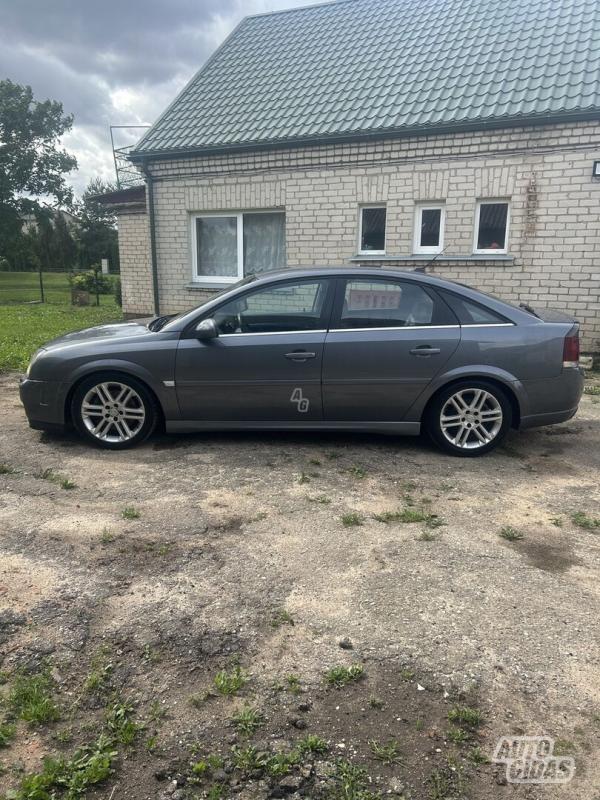 Opel Vectra 2003 Radviliškis, ar dzinēja tilpumu 2.20 L un nobraukumu 404 tūkst. km par 1500 €, foto 4 vietnē AUTOMOTO.COM.LV