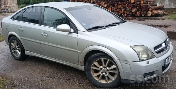 Opel Vectra 2004 Jēkabpils, ar dzinēja tilpumu 1.90 L un nobraukumu 365 tūkst. km par 500 €, foto 3 vietnē AUTOMOTO.COM.LV