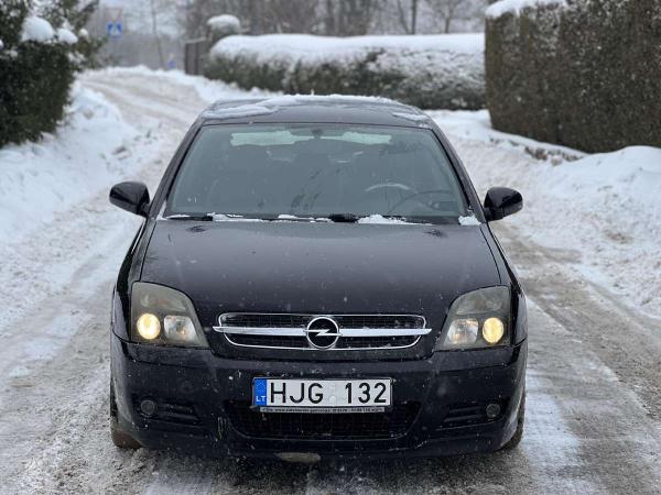 Opel Vectra 2004 Klaipėda, ar dzinēja tilpumu 1.91 L un nobraukumu 299 tūkst. km par 999 €, foto 6 vietnē AUTOMOTO.COM.LV