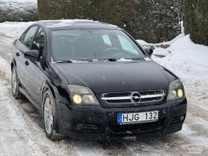 Opel Vectra 2004 in Klaipeda, with an engine capacity of 1.90 L and mileage of 291 thousand km for 1000 €, photo 2 on AUTOMOTO.COM.LV