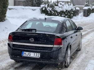 Opel Vectra 2004 in Klaipeda, with an engine capacity of 1.90 L and mileage of 291 thousand km for 1000 €, photo 4 on AUTOMOTO.COM.LV