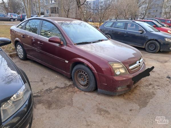 Opel Vectra 2004 Viļņa, ar dzinēja tilpumu 2.20 L un nobraukumu 2 tūkst. km par 399 €, foto 3 vietnē AUTOMOTO.COM.LV