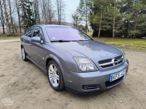 Opel Vectra 2005 in Mazeikiai, with an engine capacity of 2.20 L and mileage of 375 thousand km for 1150 €, photo 2 on AUTOMOTO.COM.LV
