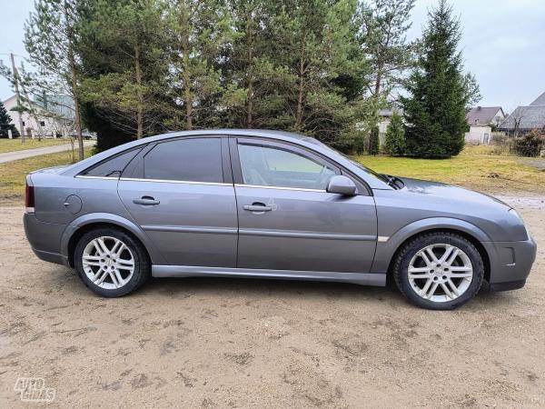 Opel Vectra 2005 Mažeikiai, ar dzinēja tilpumu 2.20 L un nobraukumu 375 tūkst. km par 1150 €, foto 4 vietnē AUTOMOTO.COM.LV