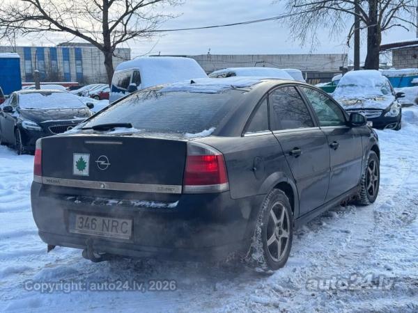 Opel Vectra 2006 Narva, ar dzinēja tilpumu 2.20 L un nobraukumu 288 tūkst. km par 700 €, foto 4 vietnē AUTOMOTO.COM.LV