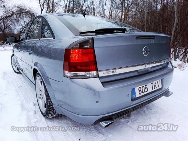 Opel Vectra 2006 in Saue, with an engine capacity of 2.80 L and mileage of 229 thousand km for 2950 €, photo 3 on AUTOMOTO.COM.LV