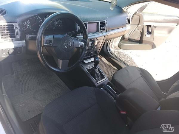Opel Vectra 2006 Raseiniai, ar dzinēja tilpumu 1.90 L un nobraukumu 330 tūkst. km par 999 €, foto 6 vietnē AUTOMOTO.COM.LV