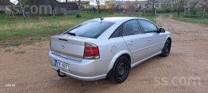 Opel Vectra 2006 in Saldus, with an engine capacity of 1.90 L and mileage of 377 thousand km for 450 €, photo 7 on AUTOMOTO.COM.LV