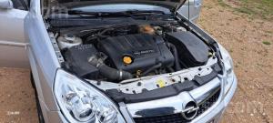 Opel Vectra 2006 in Saldus, with an engine capacity of 1.90 L and mileage of 377 thousand km for 450 €, photo 14 on AUTOMOTO.COM.LV