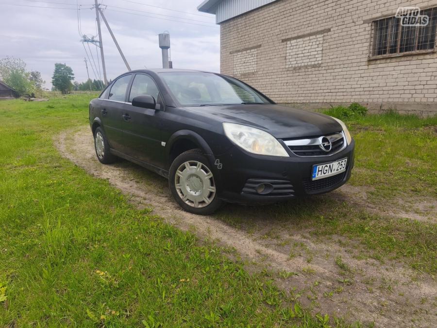 Opel Vectra 2007 in Ignalina, with an engine capacity of 1.90 L and mileage of 222 thousand km for 750 €, photo 4 on AUTOMOTO.COM.LV