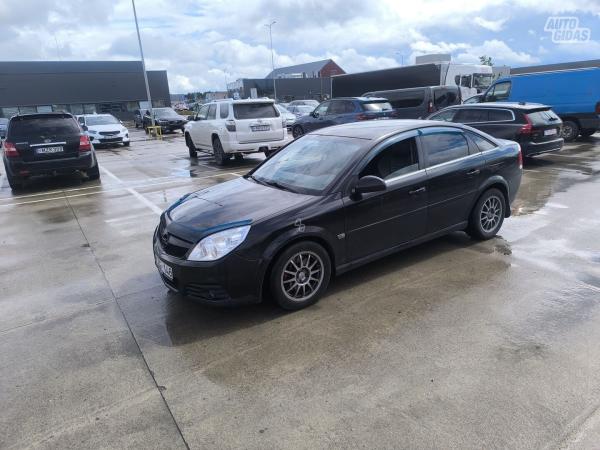 Opel Vectra 2008 in Kaunas, with an engine capacity of 2.80 L and mileage of 300 thousand km for 890 €, photo 2 on AUTOMOTO.COM.LV