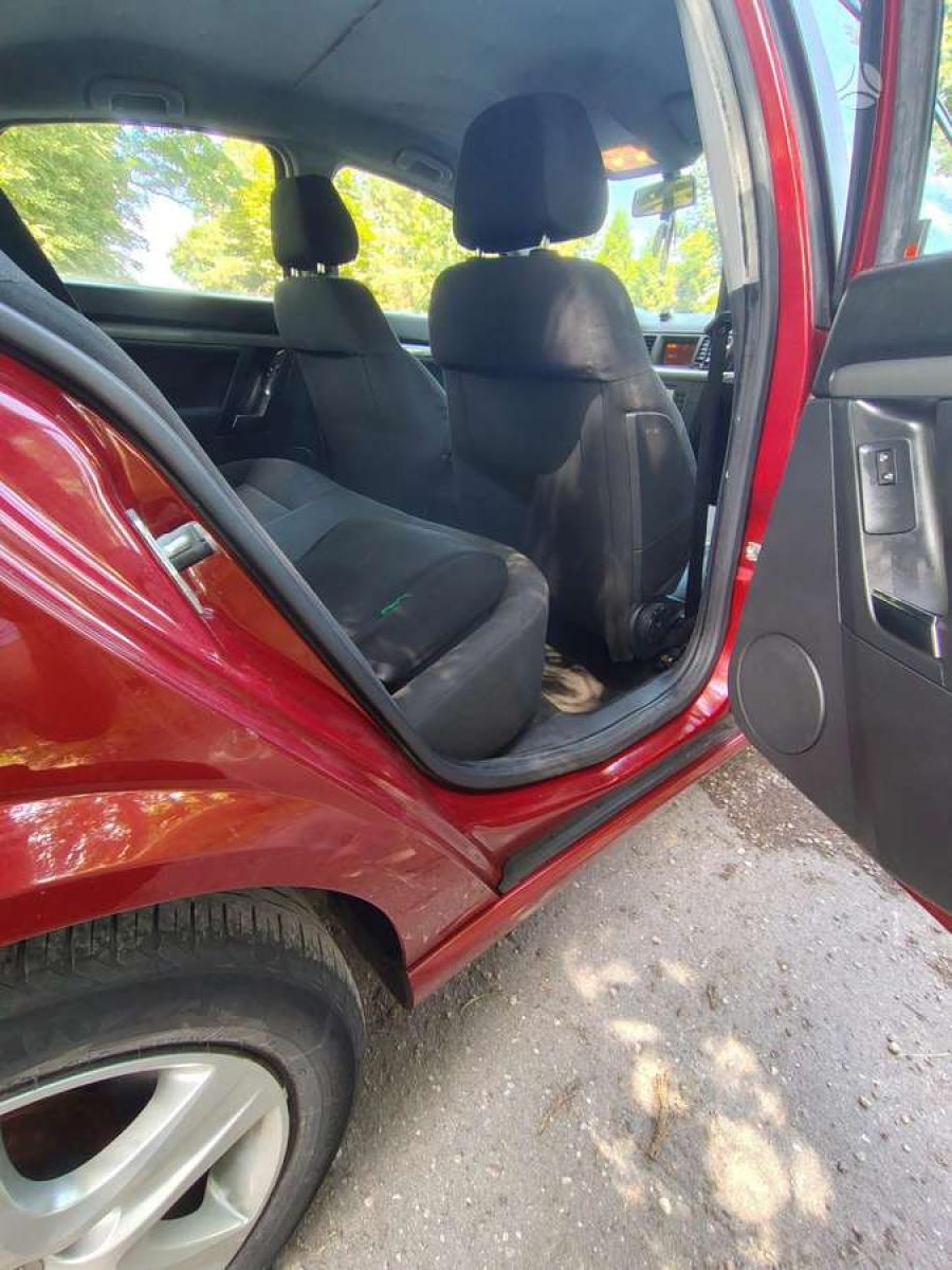 Sarkans Opel Vectra 2006 Panevēža, ar dzinēja tilpumu 1.91 L un nobraukumu 176 tūkst. km par 1000 €, foto 8 vietnē AUTOMOTO.COM.LV