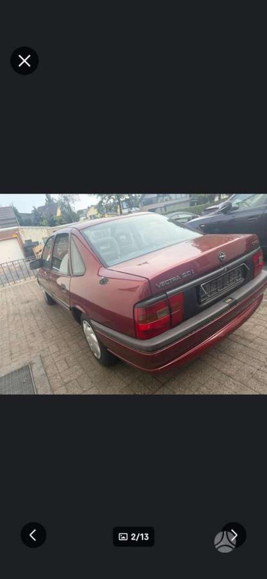Red Opel Vectra 1994 in Marijampole, with an engine capacity of 2.00 L and mileage of 250 thousand km for 2200 €, photo 4 on AUTOMOTO.COM.LV