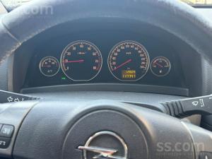 Sarkans Opel Vectra 2007 Rīga, ar dzinēja tilpumu 1.80 L un nobraukumu 118 tūkst. km par 3000 €, foto 8 vietnē AUTOMOTO.COM.LV